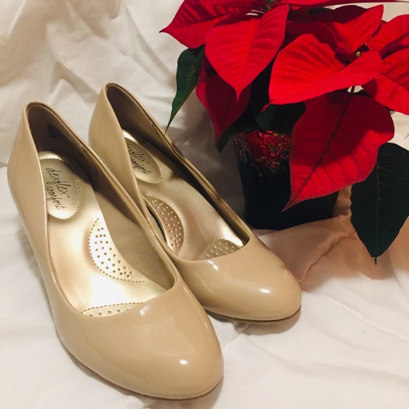 dexflex comfort | Shoes | Nude Heels Dexflex Comfort | Poshmark